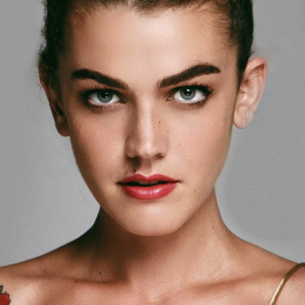 Staci Harrison's Instagram, Twitter & Facebook on IDCrawl