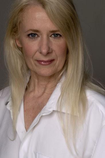 Adrienne Mills's Instagram, Twitter & Facebook on IDCrawl